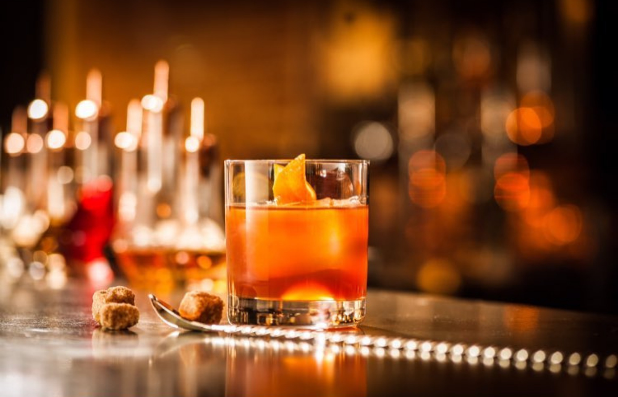 5 Mixologist-Approved Cocktails Made With Haus' All-Natural Apéritifs ...